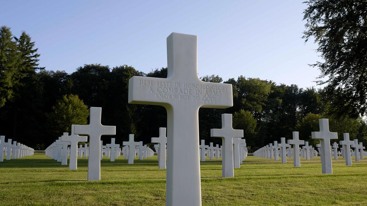 From overseas American military cemeteries to Arlington National ...